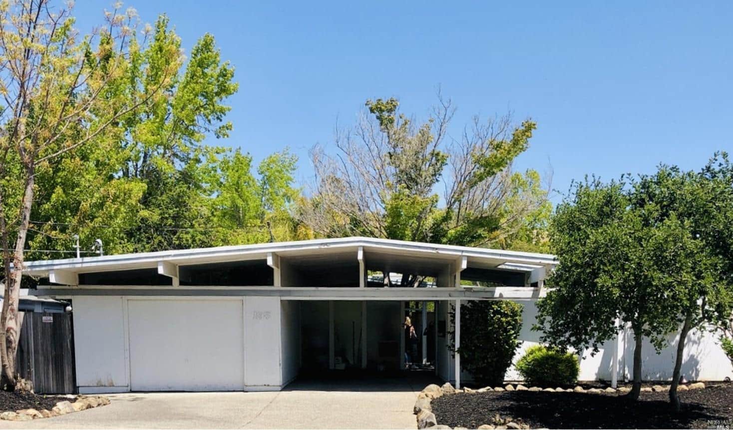 Just Closed - Atrium Eichler with a great floor plan! | Behzad Zandinejad